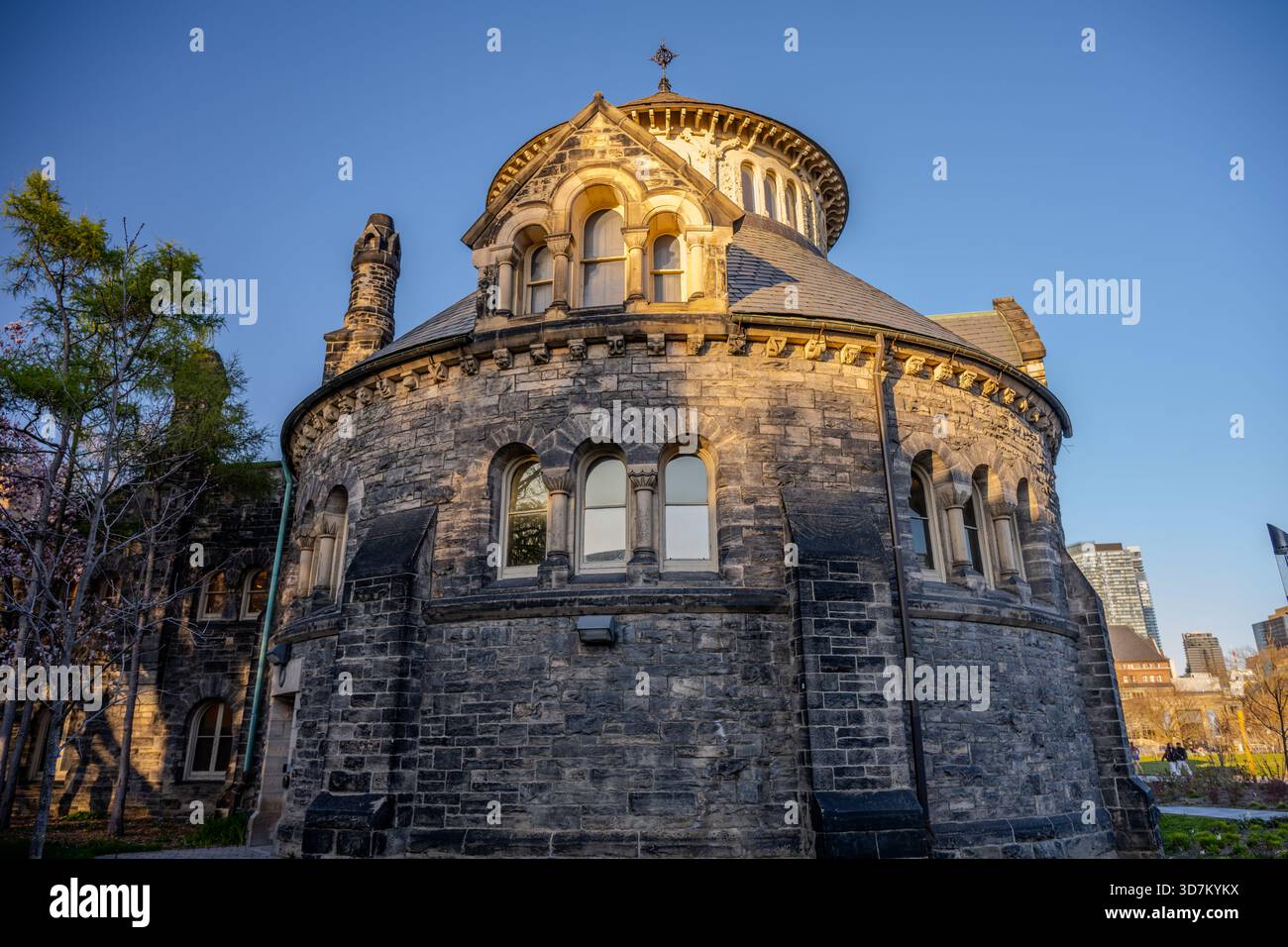 Stone rotunda convocation hall hi-res stock photography and images - Alamy