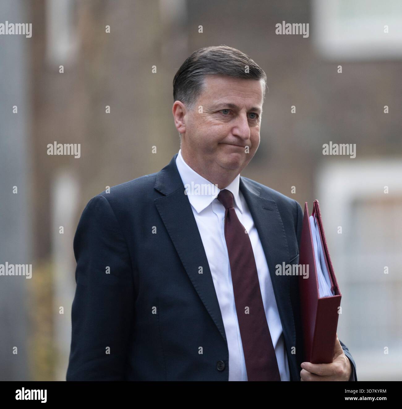 Downing Street, London, UK. 26th Nov, 2025. Government Ministers ...