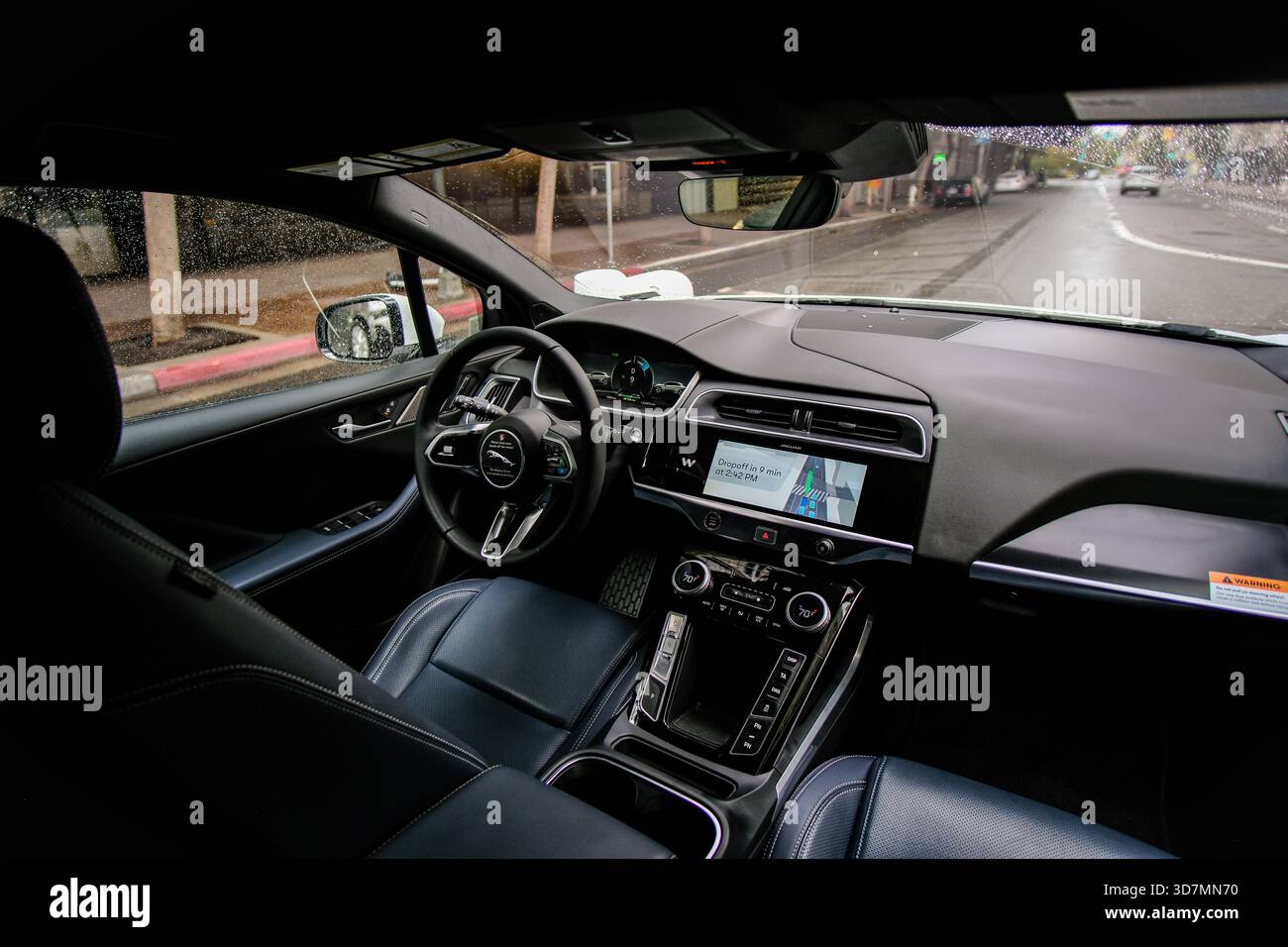 Interior autonomous waymo jaguar pace hi-res stock photography and ...