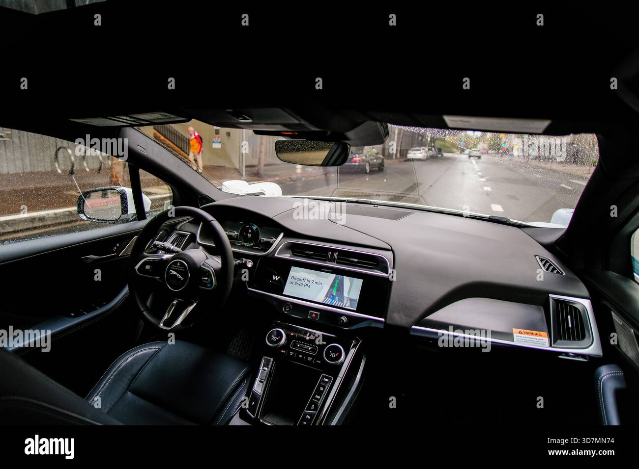 Interior autonomous waymo jaguar pace hi-res stock photography and ...