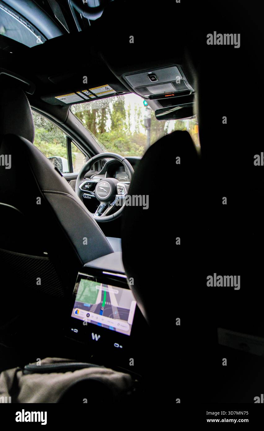 Interior autonomous waymo jaguar pace hi-res stock photography and ...