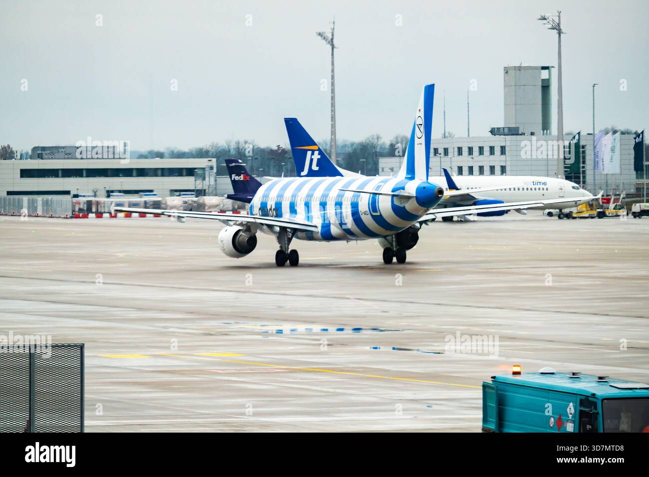 Munich, Bavaria, Germany - November 25, 2025: A Condor Airbus A320 ...