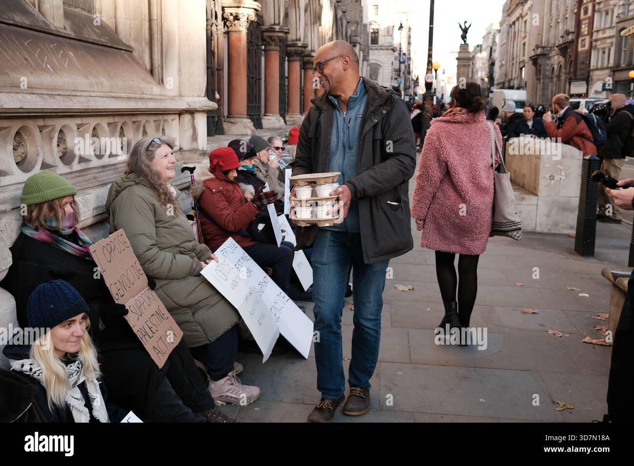 London, UK. 26th, November, 2025. As the court proceedings are carried ...
