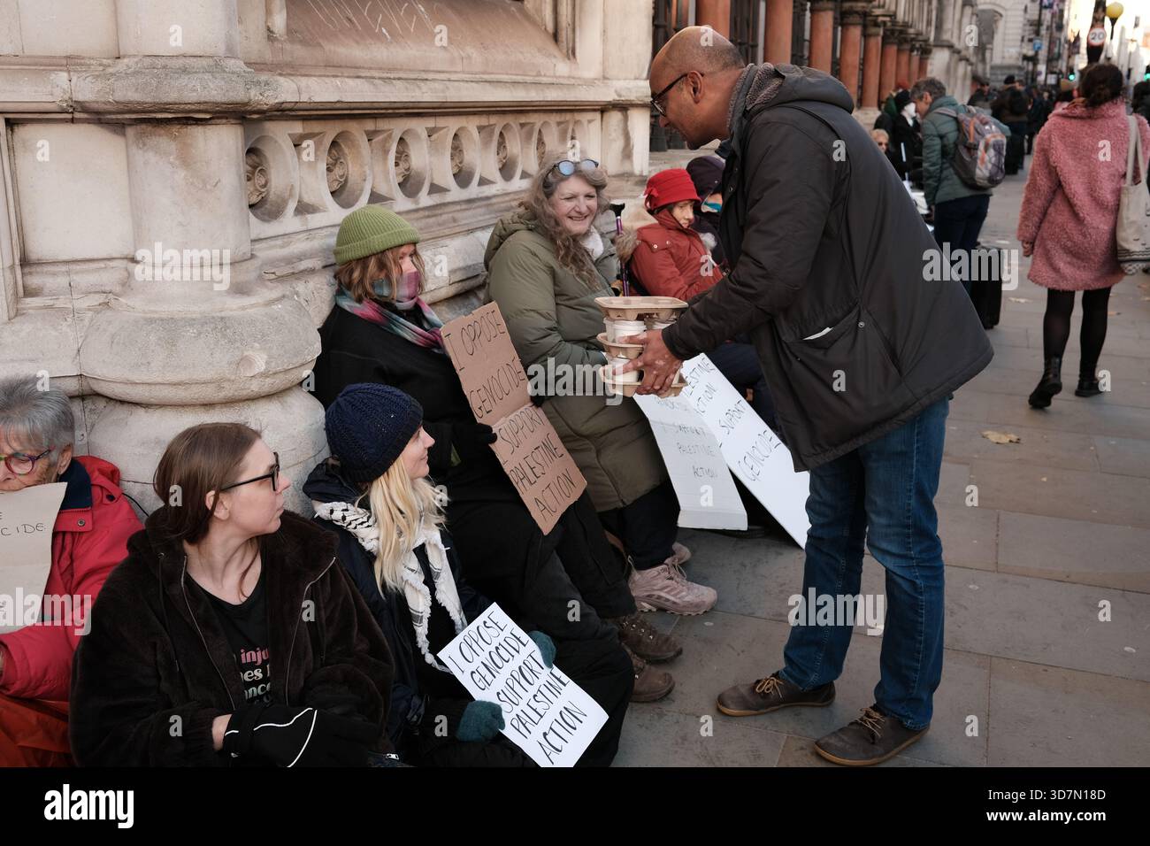 London, UK. 26th, November, 2025. As the court proceedings are carried ...