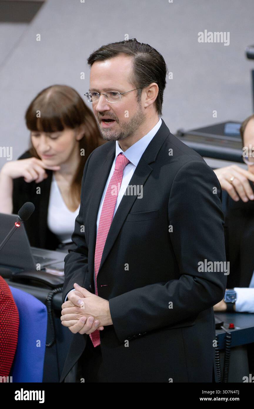Dirk Wiese at the 43rd session of the 21st German Bundestag in the ...