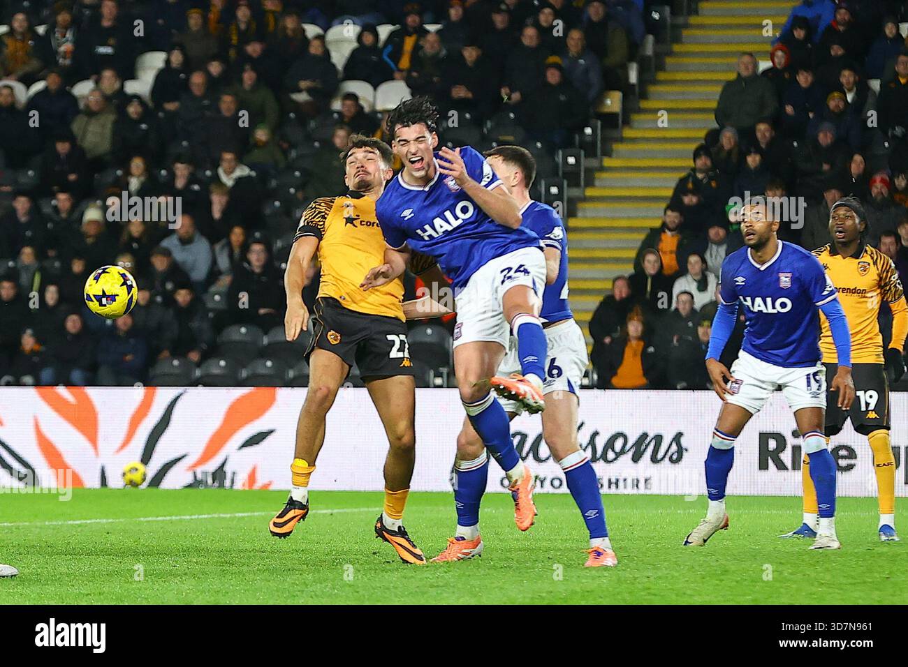 MKM Stadium, Hull, England - 25th November 2025 Kyle Joseph (22) of ...