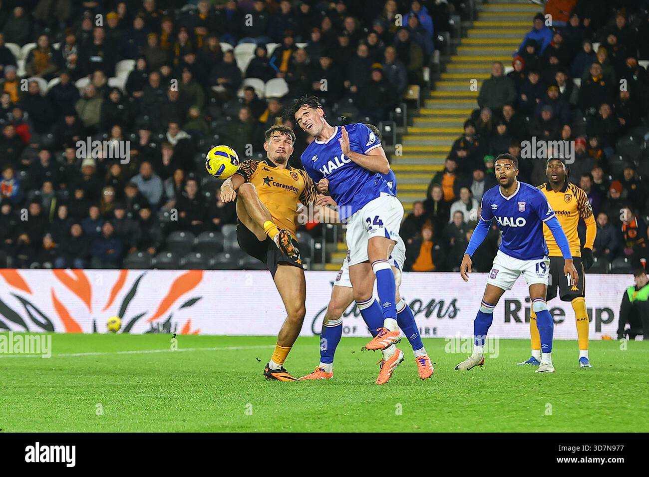 MKM Stadium, Hull, England - 25th November 2025 Kyle Joseph (22) of ...