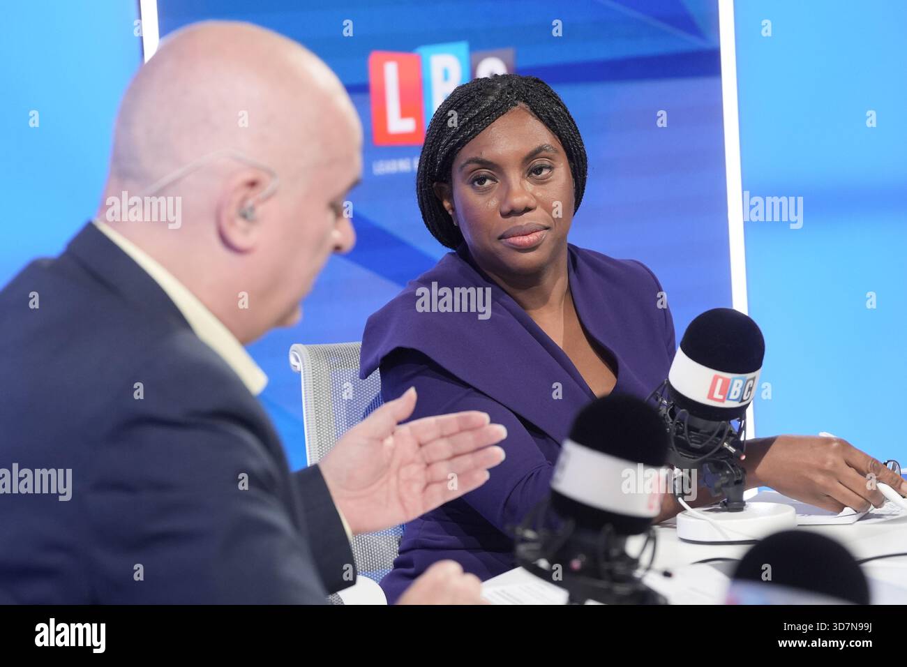 Kemi badenoch rachel reeves hi-res stock photography and images - Alamy