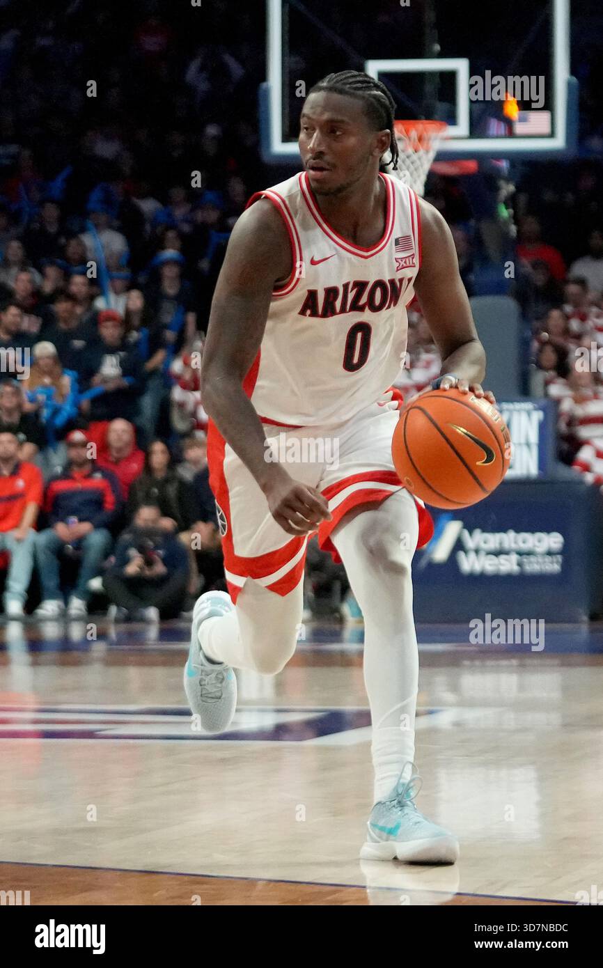 Arizona Wildcats guard Jaden Bradley (0) against the Denver Pioneers ...