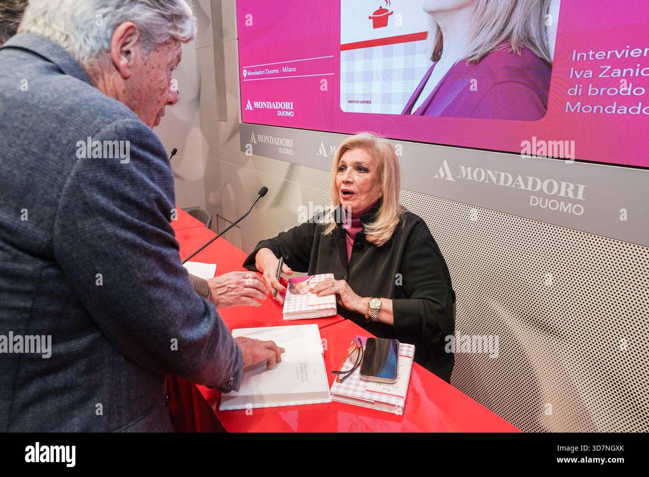 MILAN - Singer Iva Zanicchi presents her new book, "Quel profumo di ...