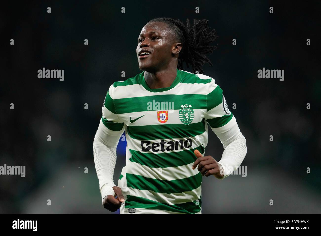 Sporting's Geovany Quenda celebrates after scoring during the Champions ...