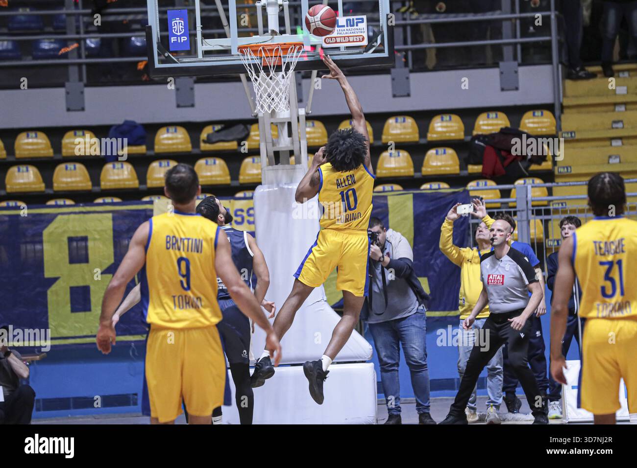# 10 Robert Allen (Reale Mutua Basket Torino) during Reale Mutua Torino ...