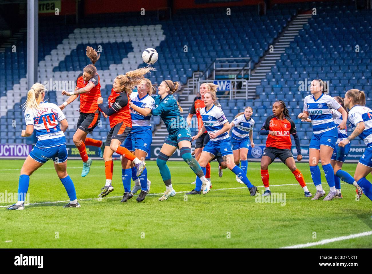 London, England. November 16th 2025 Taylor O’Leary (13 Luton Ladies ...