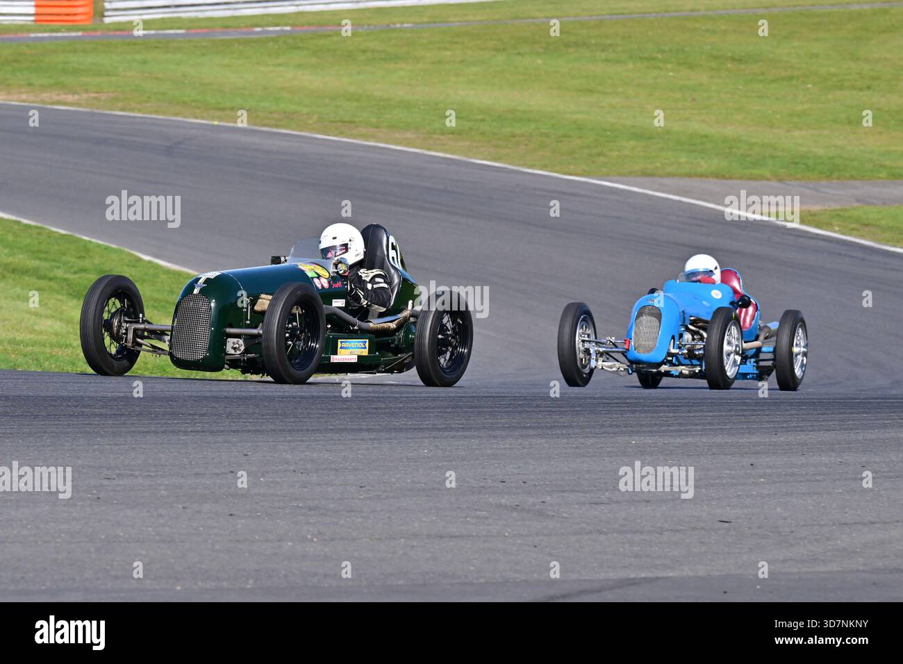 Simon Gallon, Austin 7, Triple M Racing, fifteen minutes of racing for ...