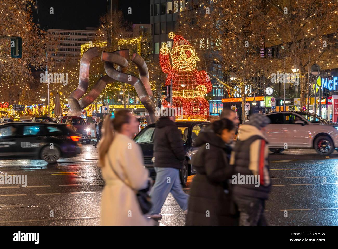 Weihnachtsdekoration, Lichterschmuck, in Berlin, Tauentzienstraße, Deutschland Berlin ...