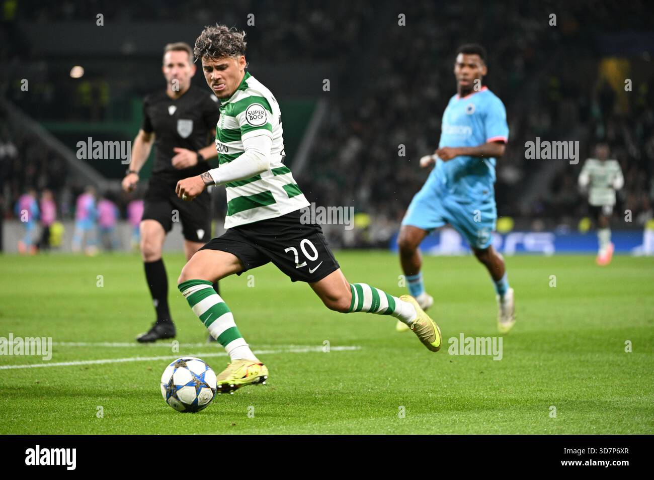 Lisbon, Portugal. 26 November 2025. Maximiliano Araújo defender of ...