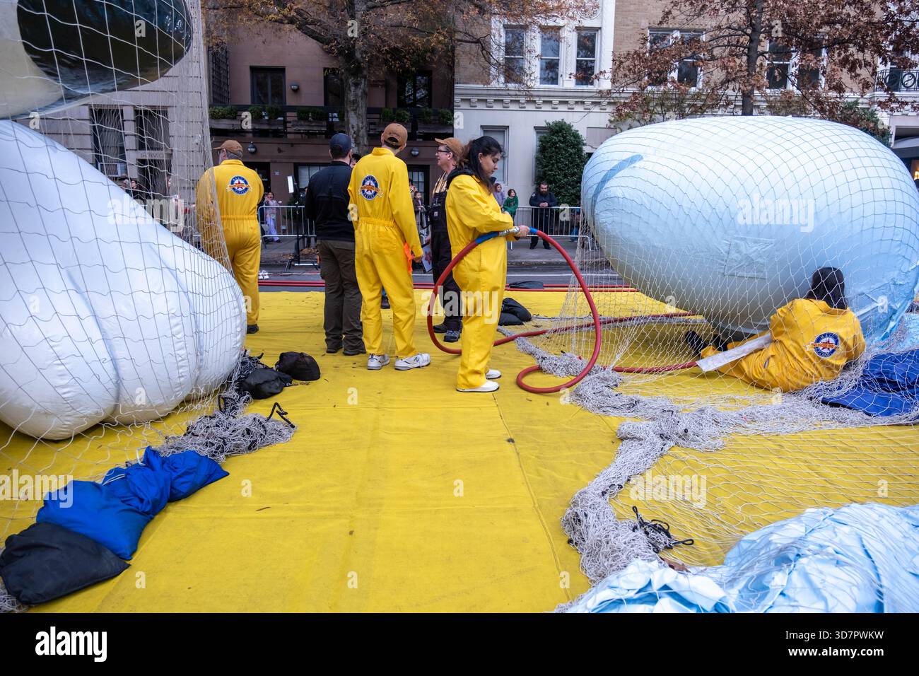Shrek s onion carriage hi-res stock photography and images - Alamy