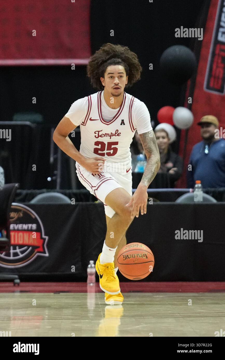 KISSIMMEE, FL - NOVEMBER 26: Temple Owls guard Aiden Tobiason (25 ...
