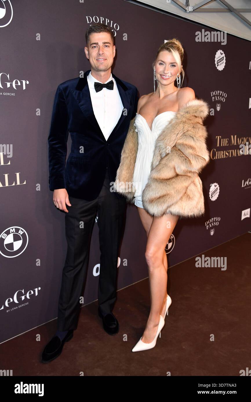 Dustin Schöne und Lena Gercke beim Magical Christmas Ball von LeGer by ...