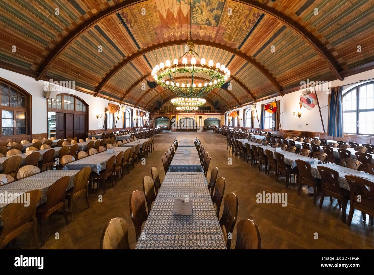 Large ballroom decorations ceiling hi-res stock photography and images ...