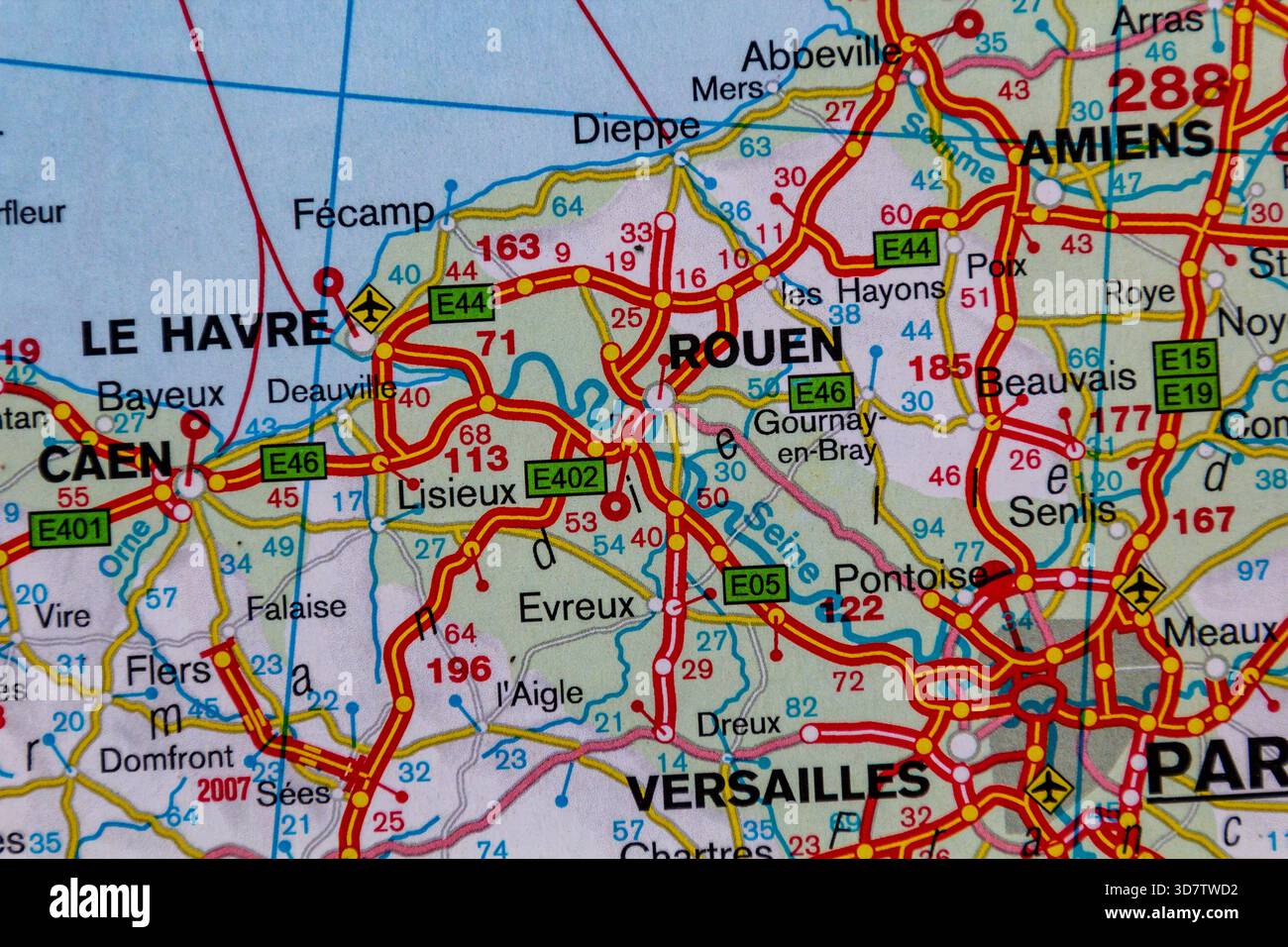 Le Havre and Rouen, France, on a road map Stock Photo - Alamy