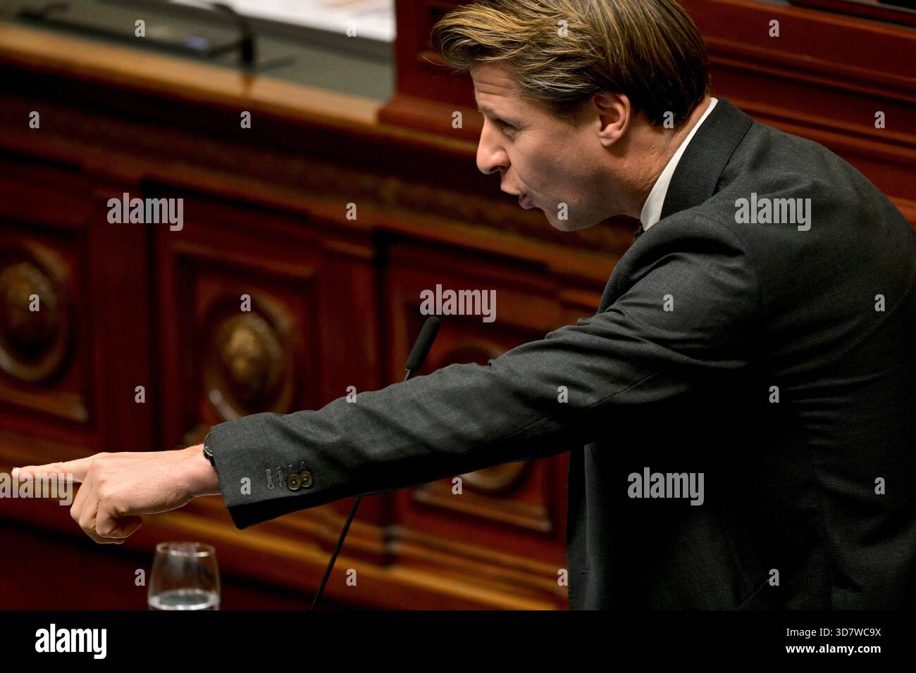 N-VA's Axel Ronse pictured during a plenary session of the Chamber at ...