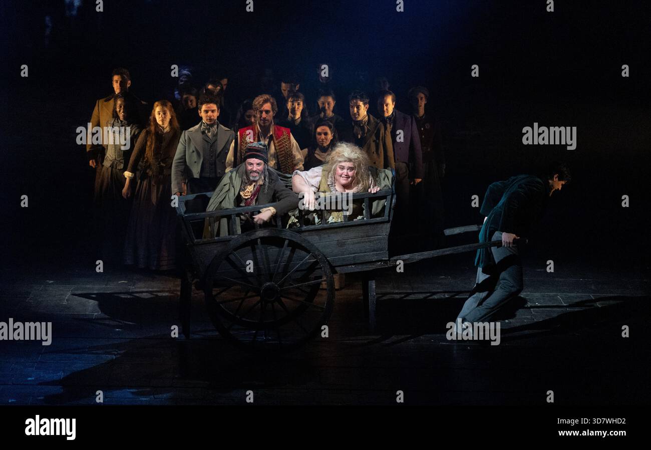 Several actors during the graphic pass of the musical 'Les Miserables ...