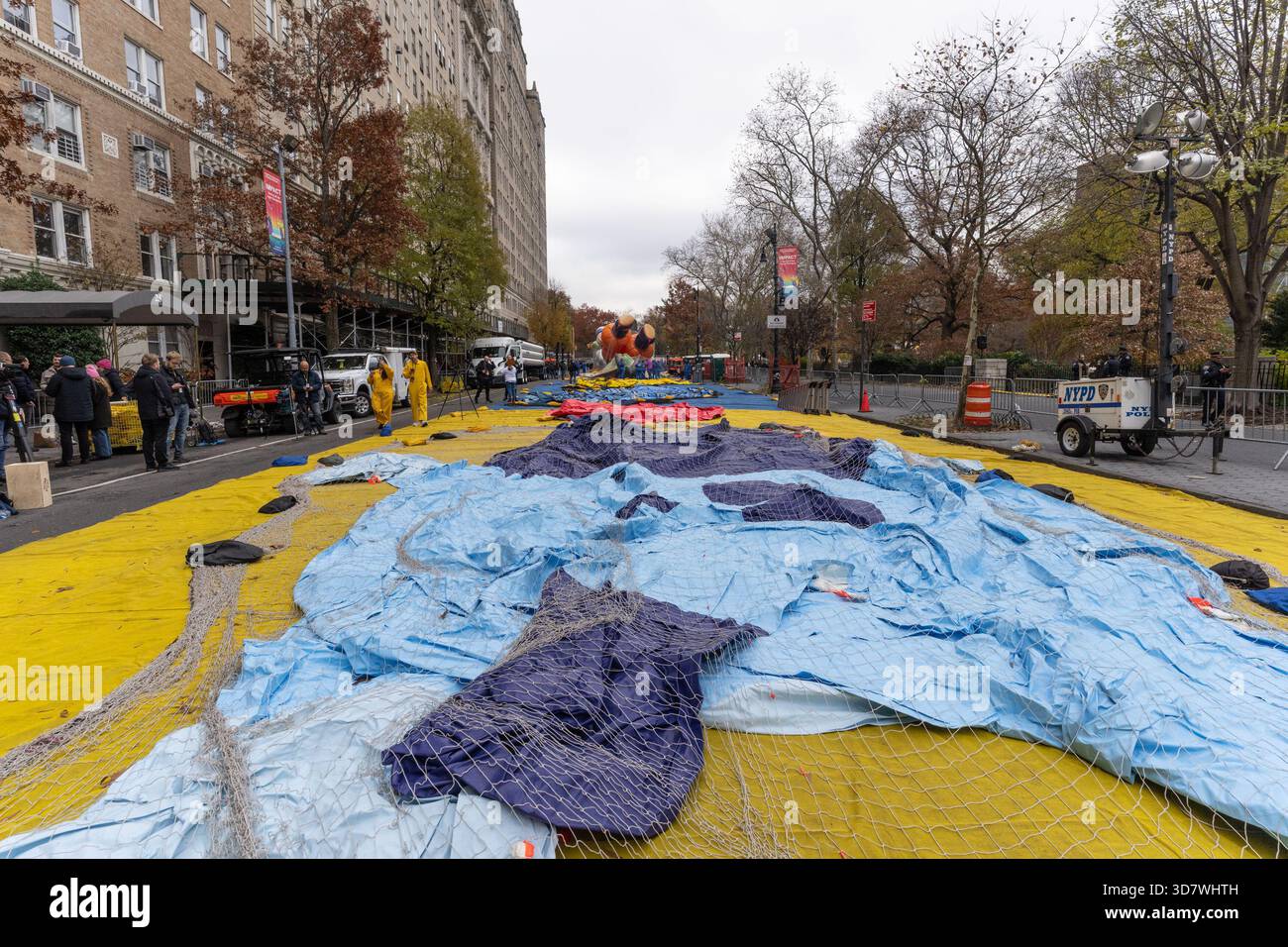Atmosphere during giant balloons inflated for 99th Macy's Thanksgiving ...