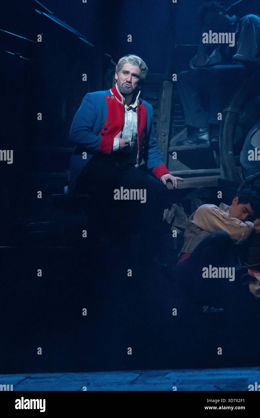 Actors during the presentation of the musical "Los Miserables" at the ...