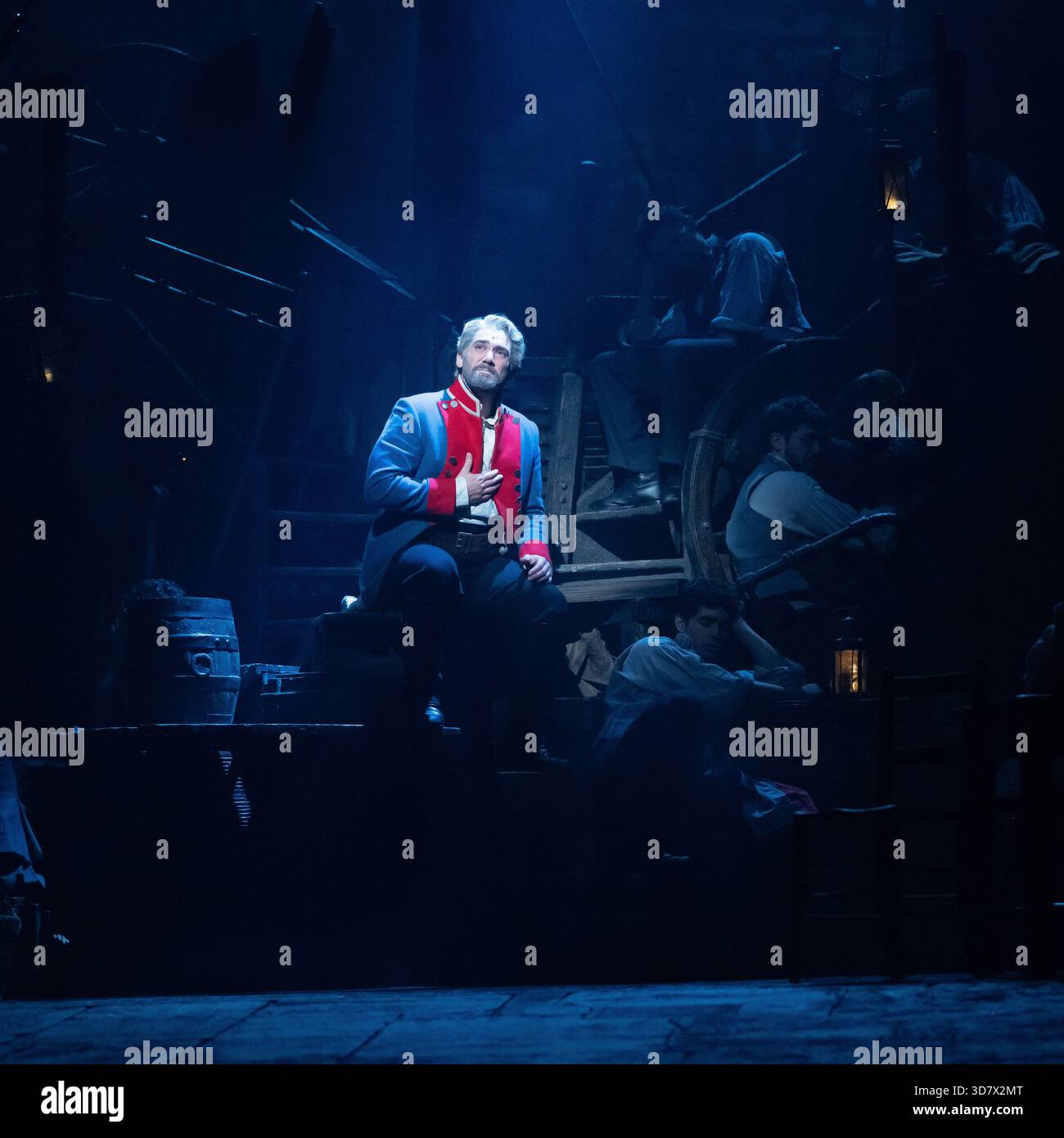 Actors during the presentation of the musical "Los Miserables" at the ...