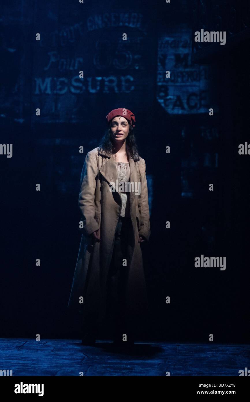 Actors during the presentation of the musical "Los Miserables" at the ...