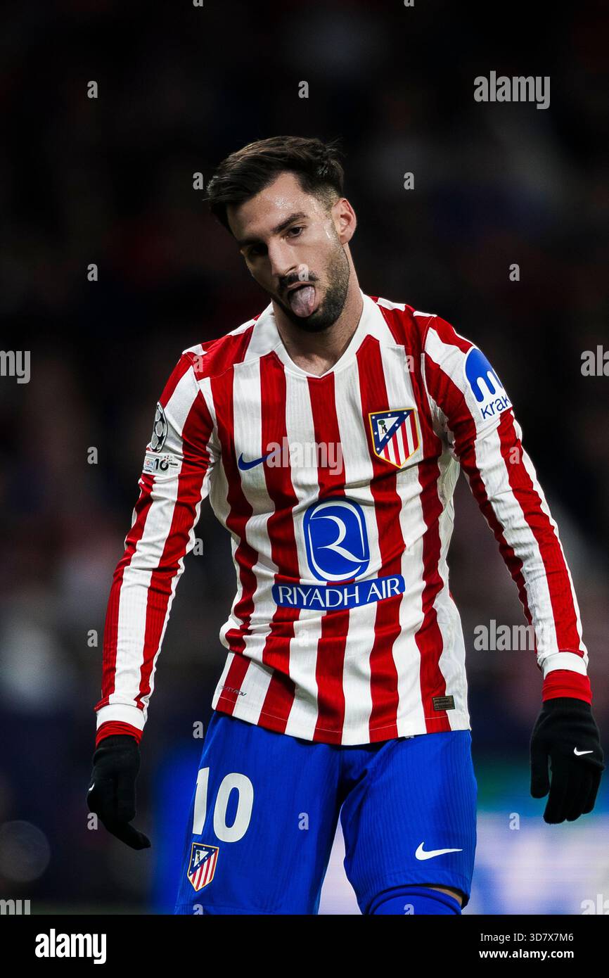 Alex Baena of Club Atletico de Madrid looks dejected during the UEFA ...