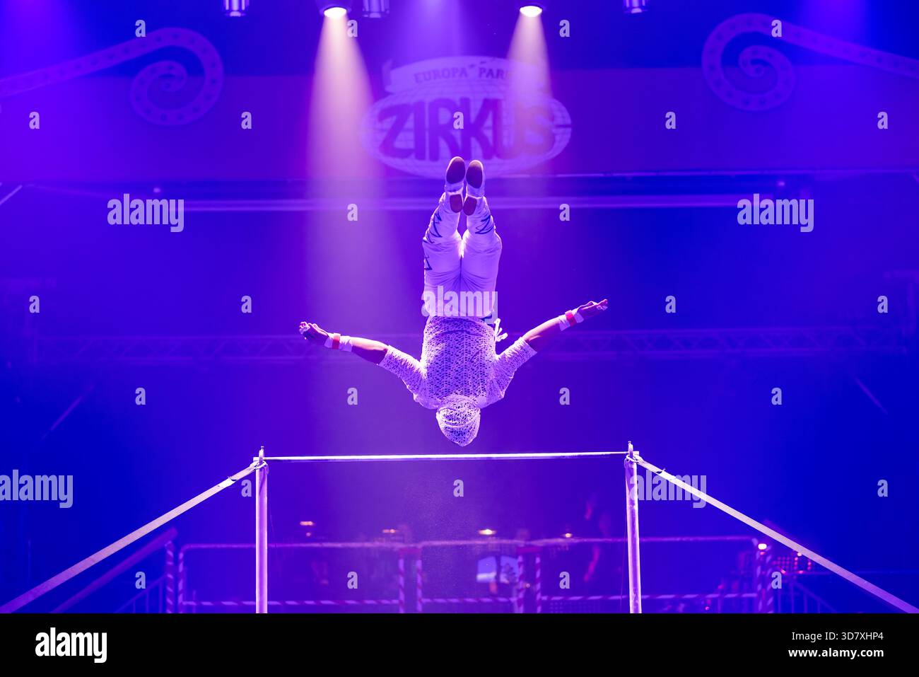 27 November 2025, Baden-Württemberg, Rust: Artists perform in the ...