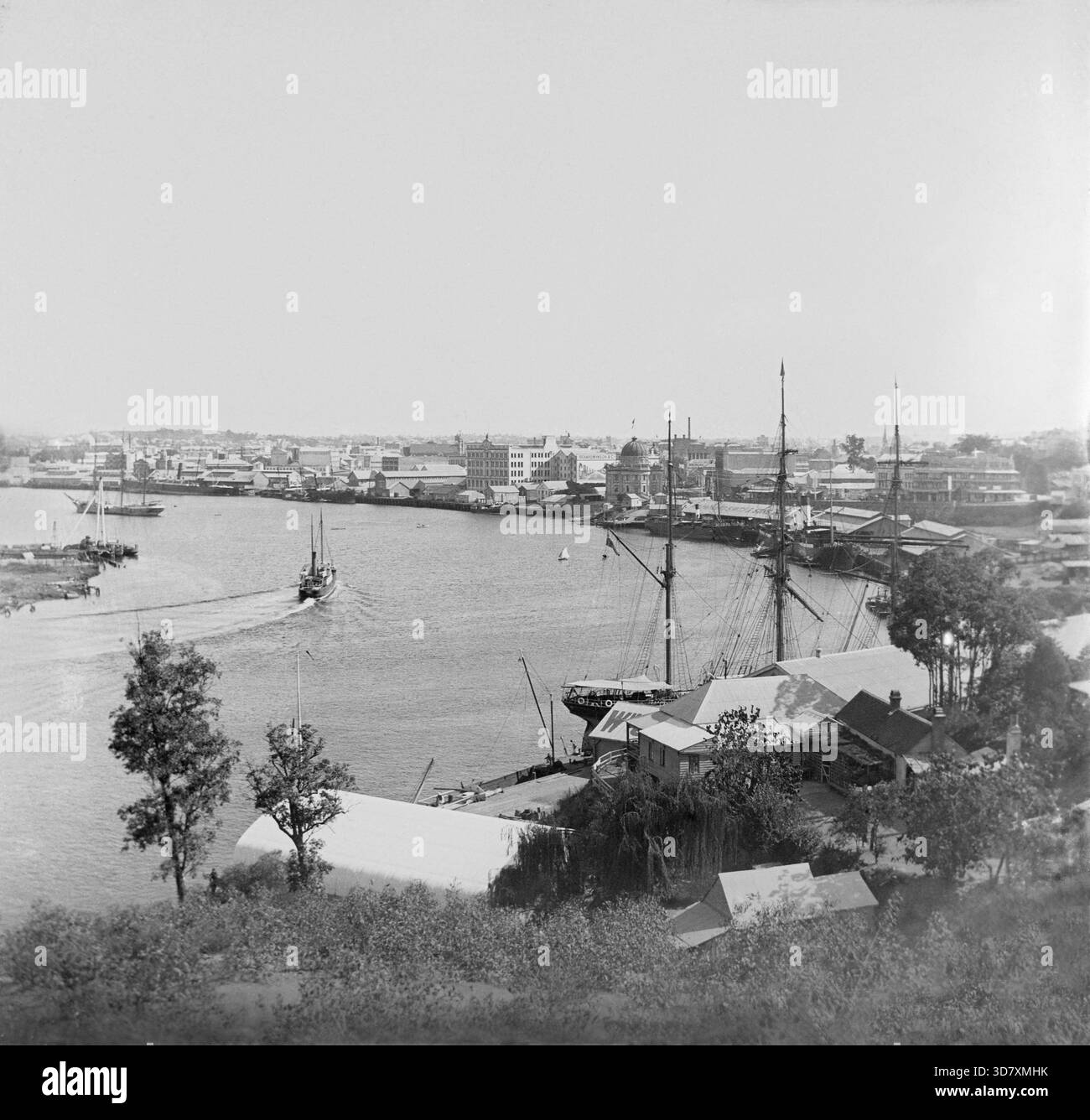 Brisbane River, Petrie Bight with Customs House to the right, 1890 ...