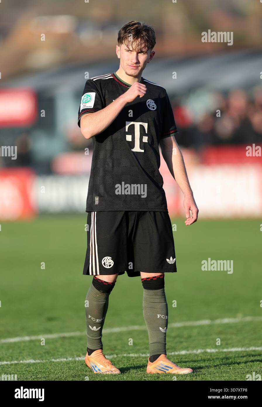 Borehamwood, England, 26th November 2025. Raphael Pavlic of Bayern ...