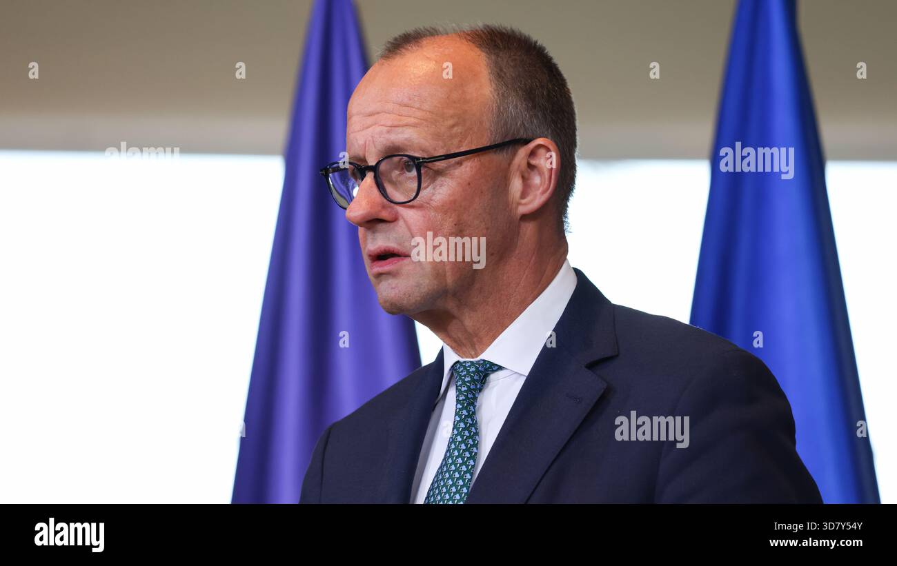 Berlin, Germany, 27th Nov. 2025. Press conference by Federal Chancellor ...