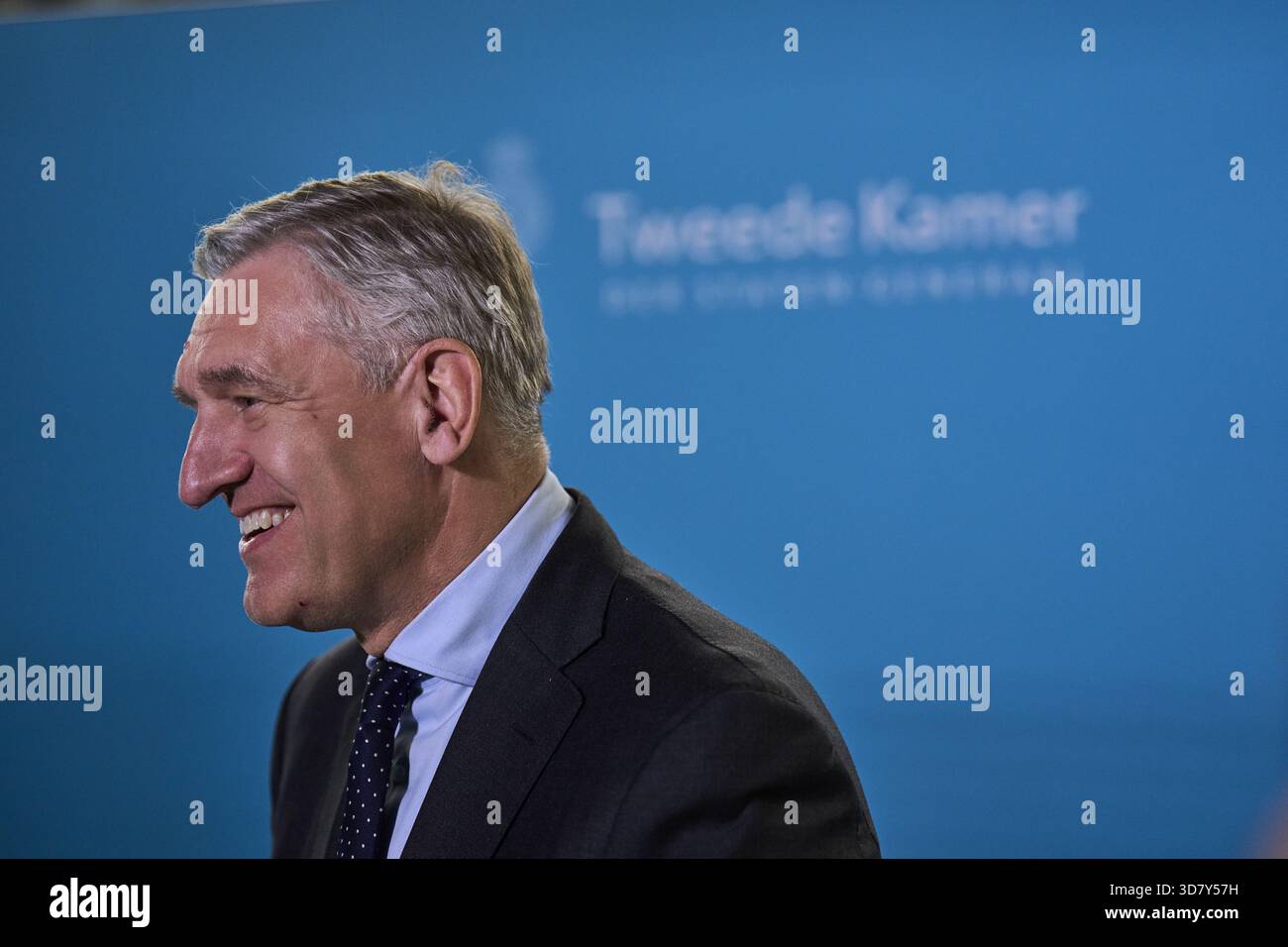 THE HAGUE - Informateur Sybrand van Haersma Buma (CDA) leaves after his ...