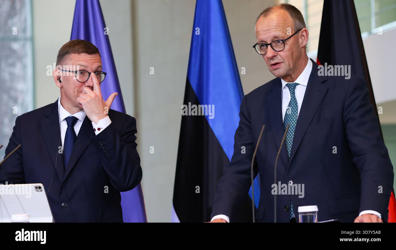 Berlin, Germany, 27th Nov. 2025. Press conference by Federal Chancellor ...