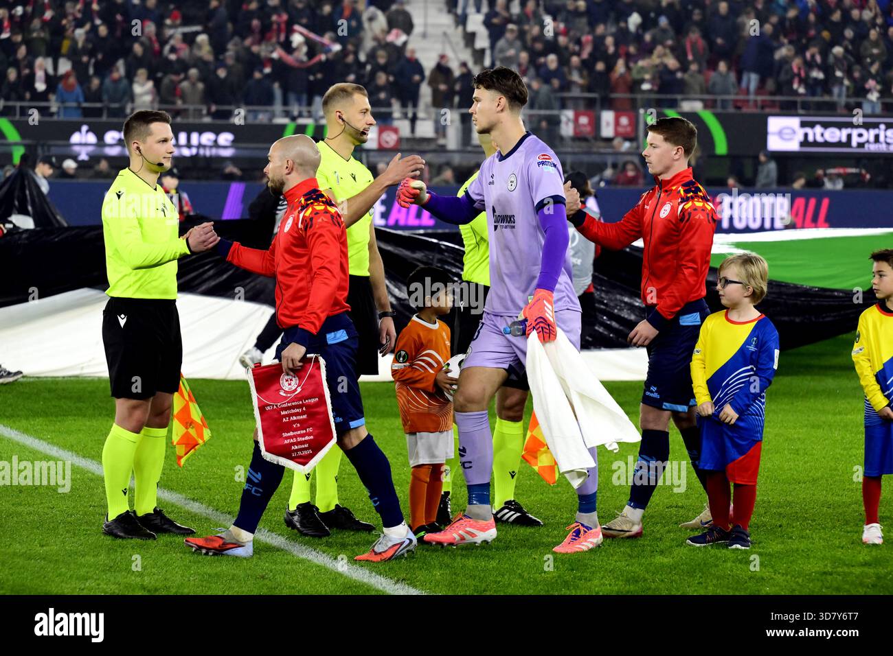ALKMAAR - Shelbourne FC goalkeeper Wessel Speel during the Conference ...