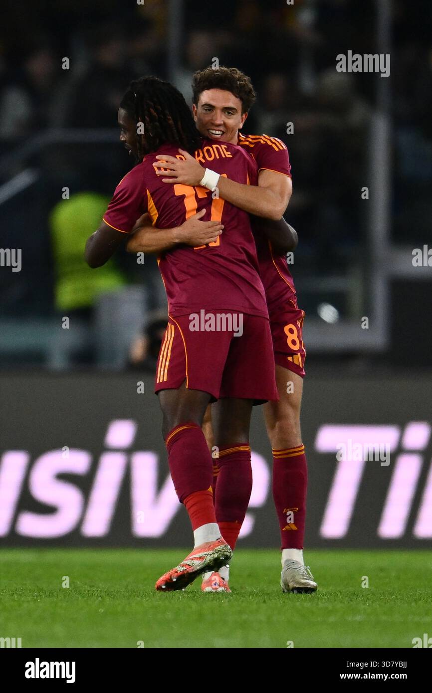 Neil El Aynaoui of A.S. Roma celebrates after scoring the goal of 1-0 ...