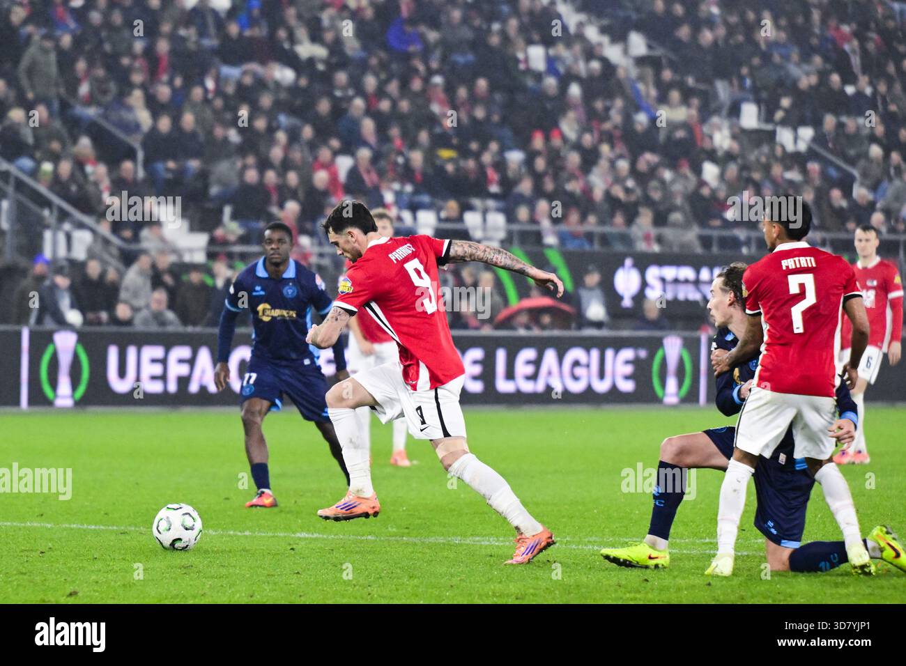 ALKMAAR - Troy Parrott of AZ during the Conference League match between ...