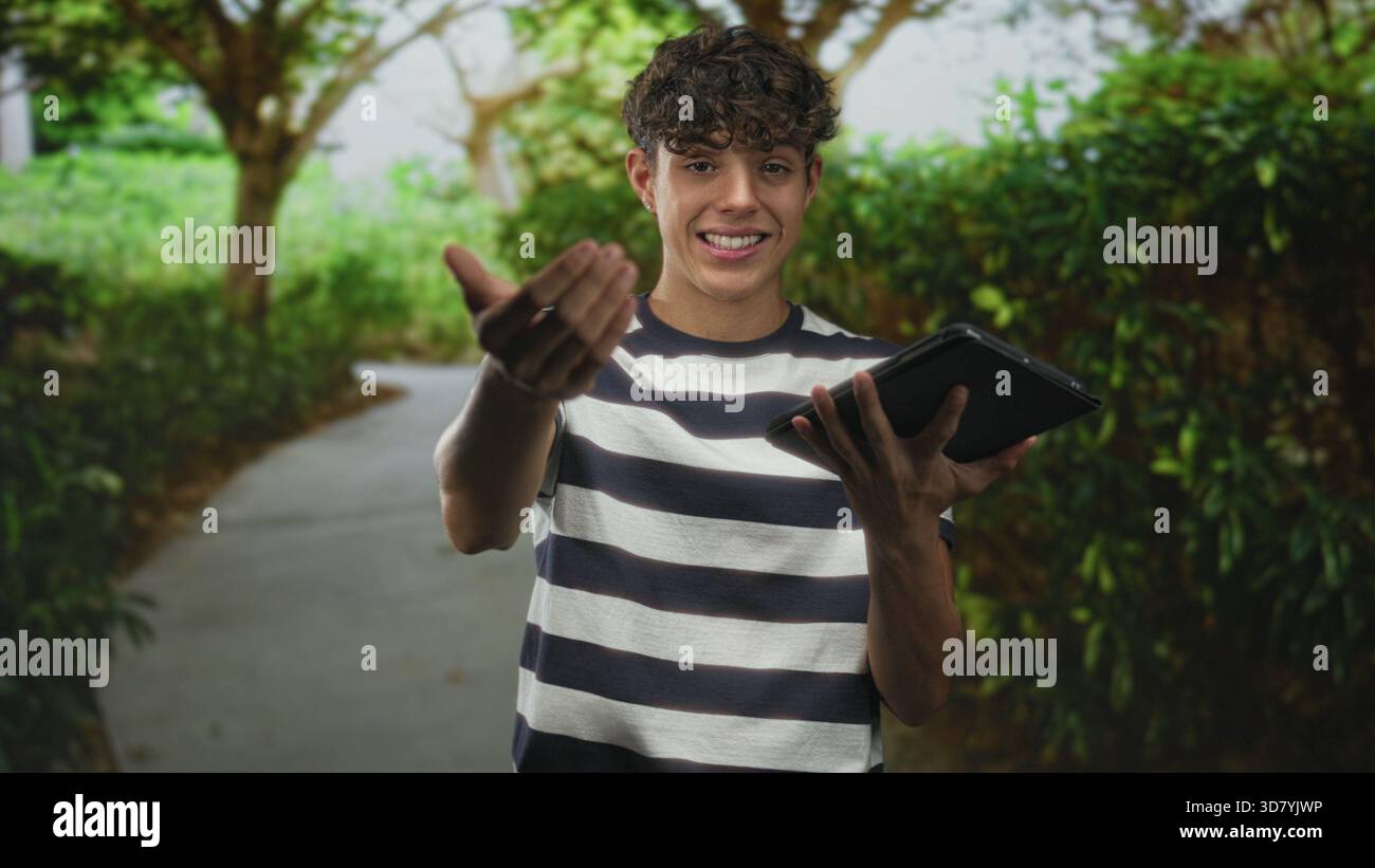 Teen boy reaching out teen hi-res stock photography and images - Alamy