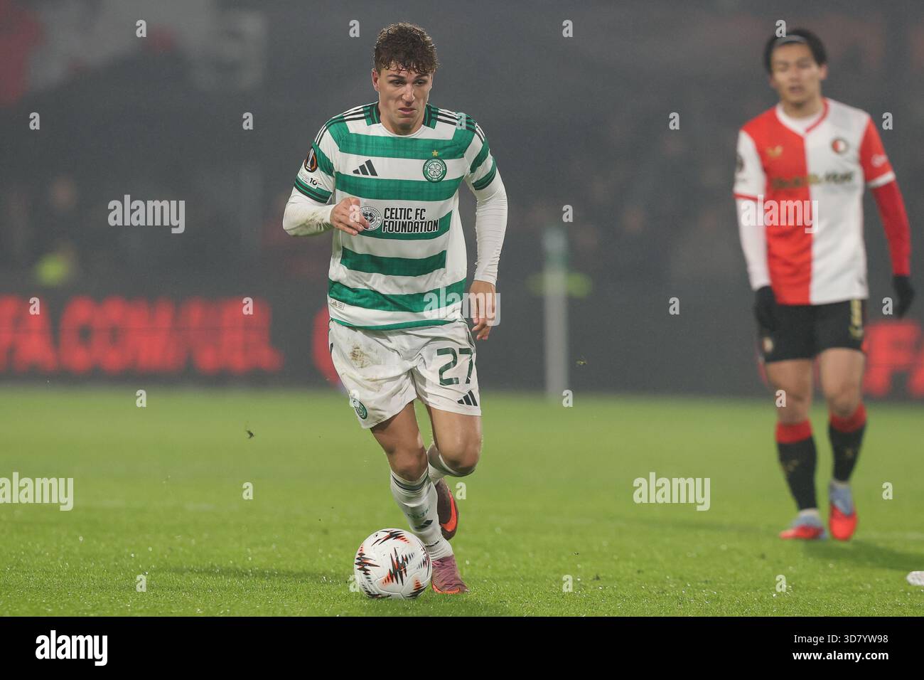 ROTTERDAM, NETHERLANDS - NOVEMBER 27: Arne Engels of Celtic FC runs ...