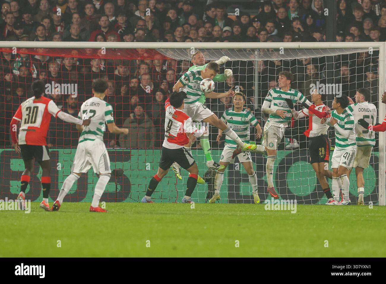 ROTTERDAM, NETHERLANDS - NOVEMBER 27: Dane Murray of Celtic FC wins the ...