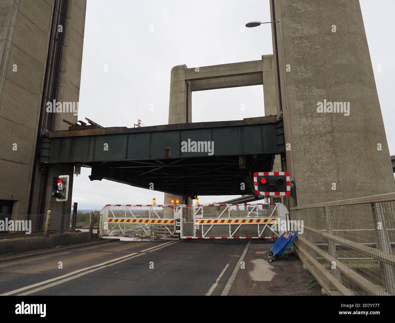 Elmley, Kent, UK. 27th Nov, 2025. Small cargo ship Spanico Simplicity ...