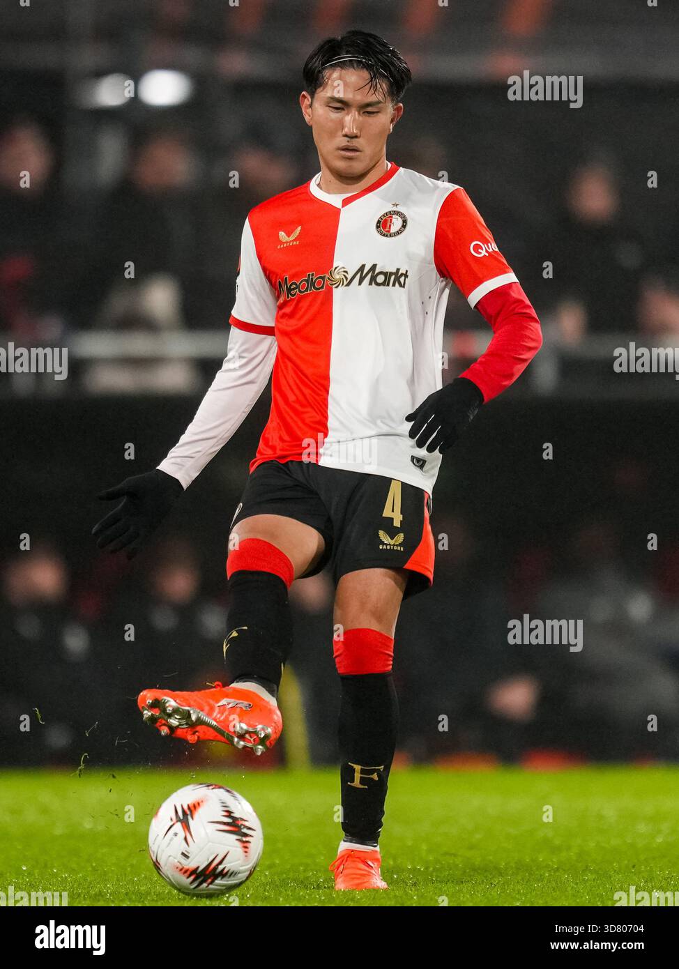 ROTTERDAM, NETHERLANDS - NOVEMBER 27: Tsuyoshi Watanabe of Feyenoord ...