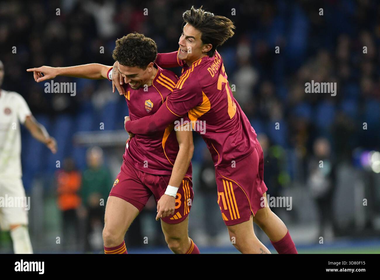 Neil El Aynaoui of AS Roma celebrates scoring his goal during the ...