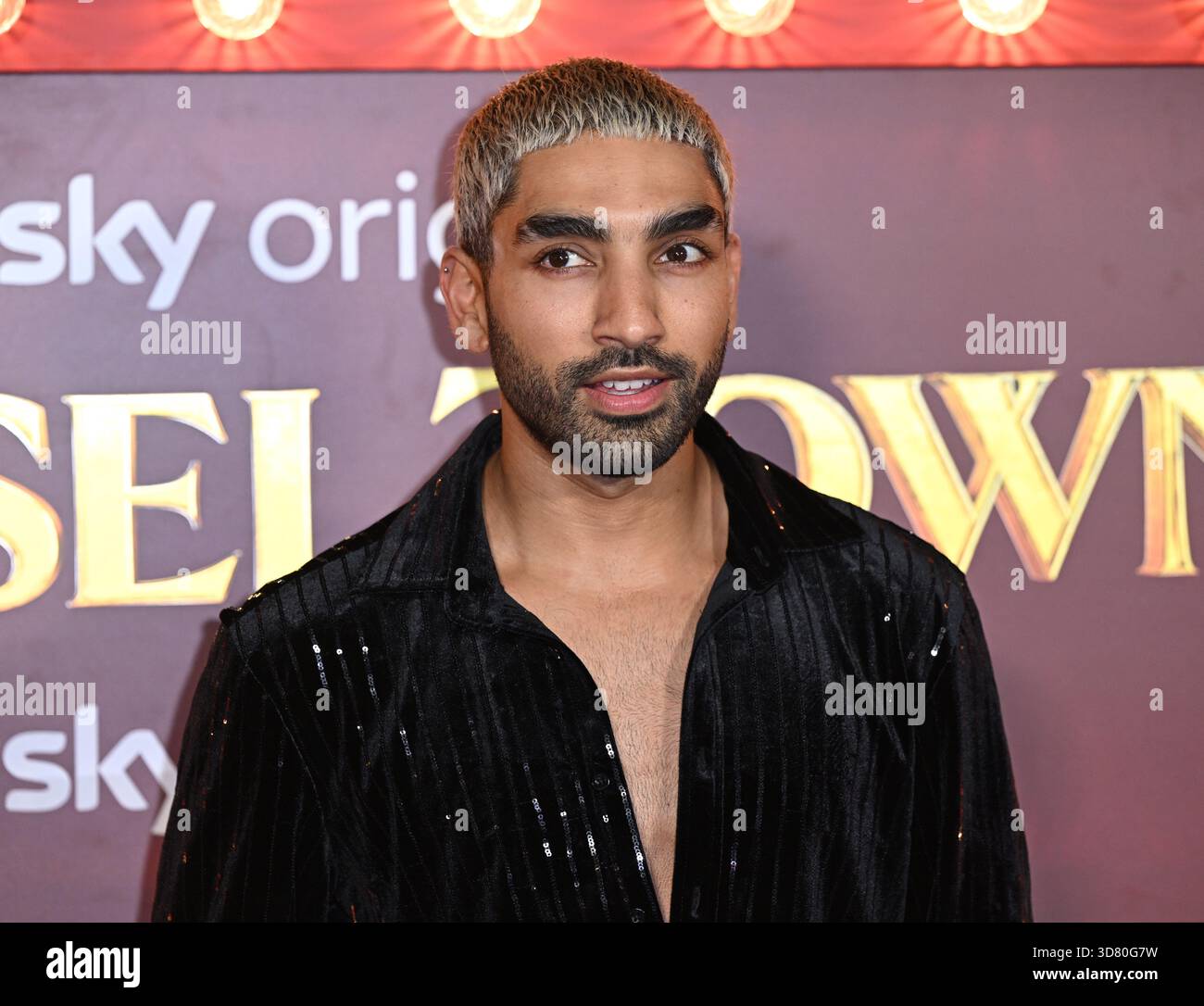 London, UK. November 27th, 2025. Mawaan Rizwan attending the Tinsel ...