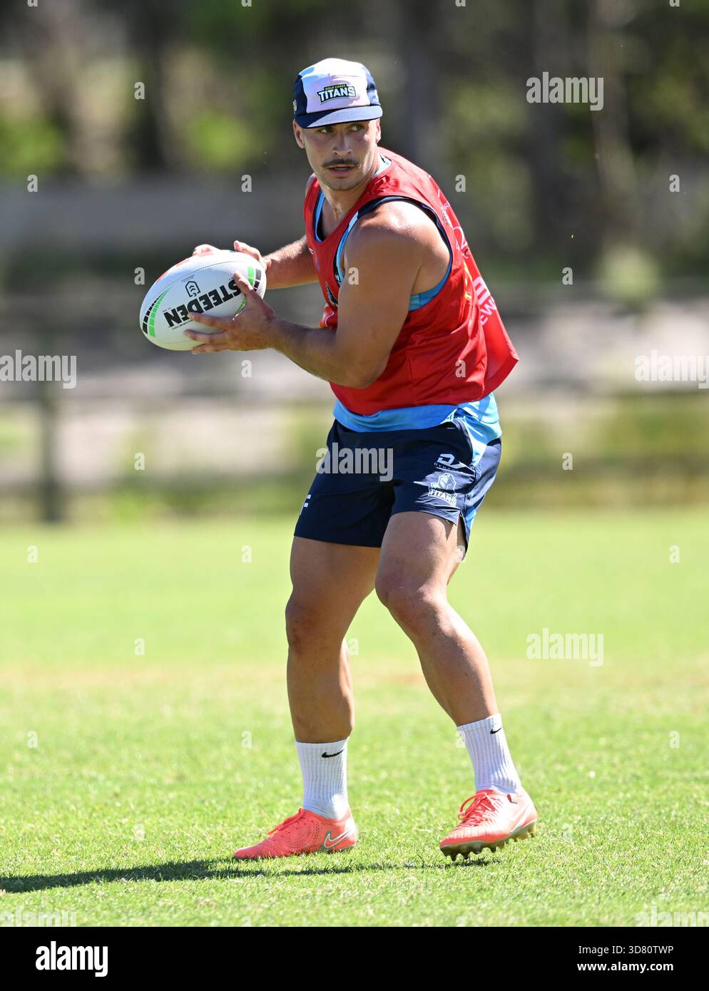 Lachlan Ilias in action during a Gold Coast Titans NRL training session ...