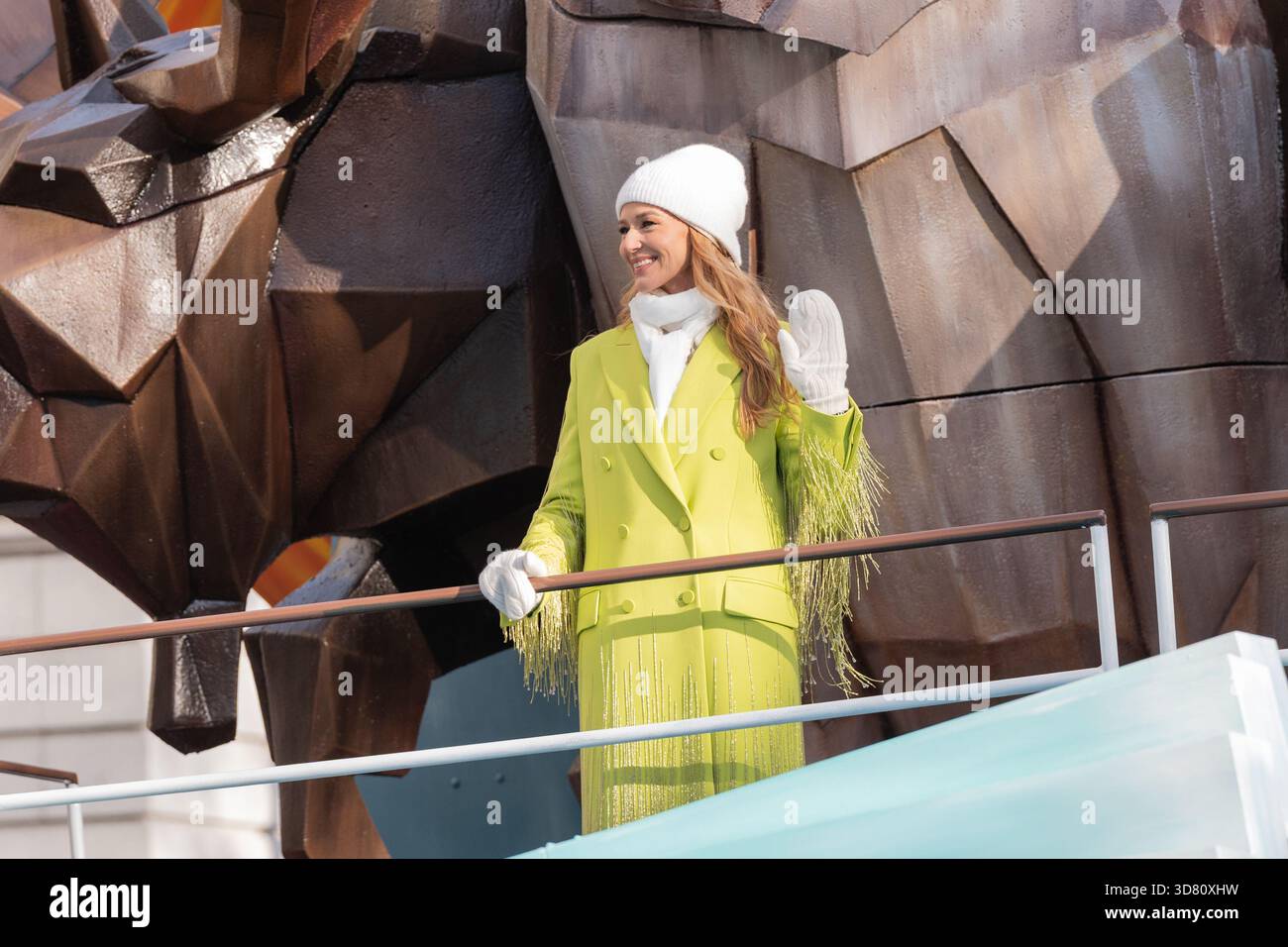 Jewel rides on float during 99th annual 2025 Macy's Thanksgiving Day ...